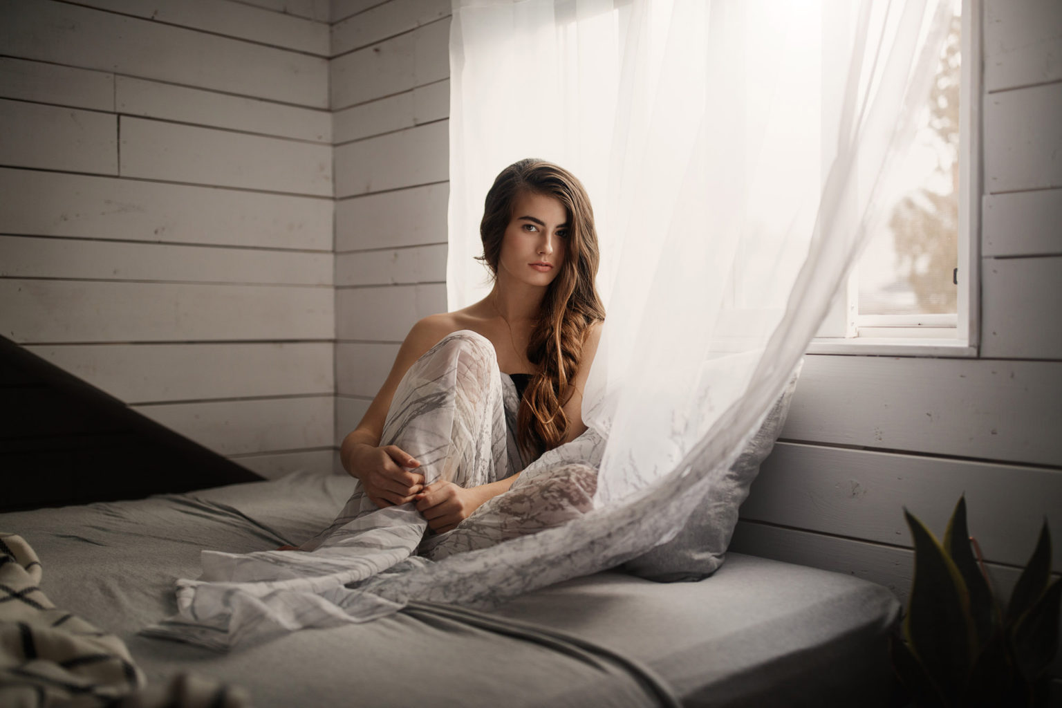 Lifestyle Boudoir Session | Afterglow
