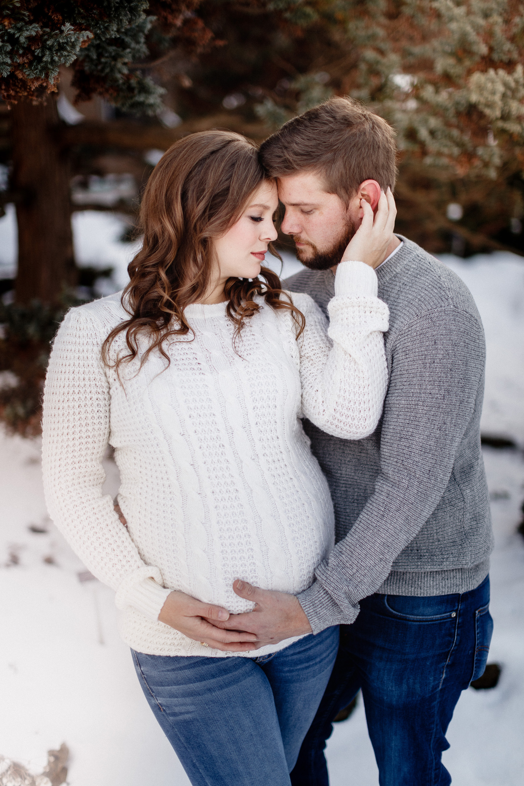 Maternity Photography Niagara | Becoming by Afterglow
