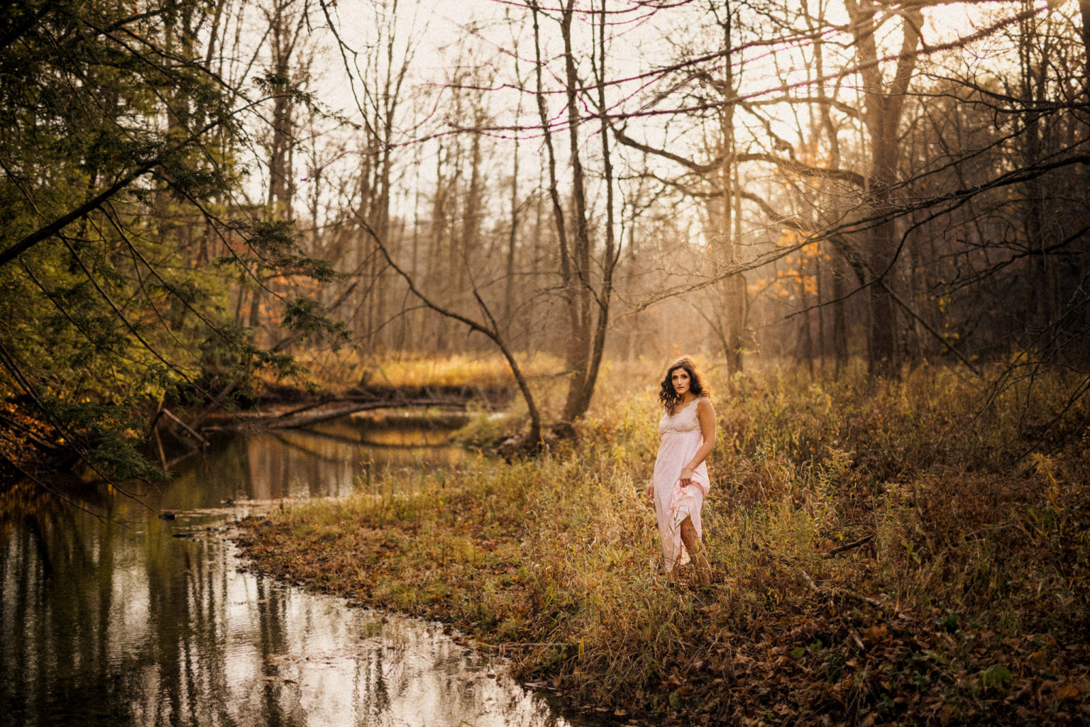 Jiordana | Outdoor Fall Boudoir Session in Niagara | Afterglow