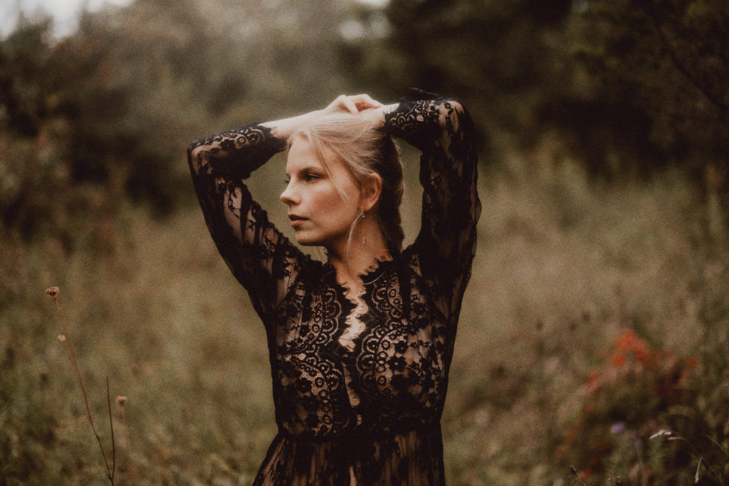 E + F | Couple's Boudoir in the Autumn Forest | Afterglow